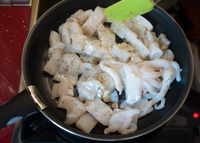 Cómo hacer un plato de sepia a la naranja