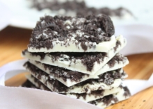 Receta de turrón de chocolate blanco y Oreo